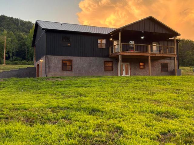 3197 E Highway 25 70