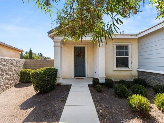 31986 Eaton Ln, Menifee, CA 92584
