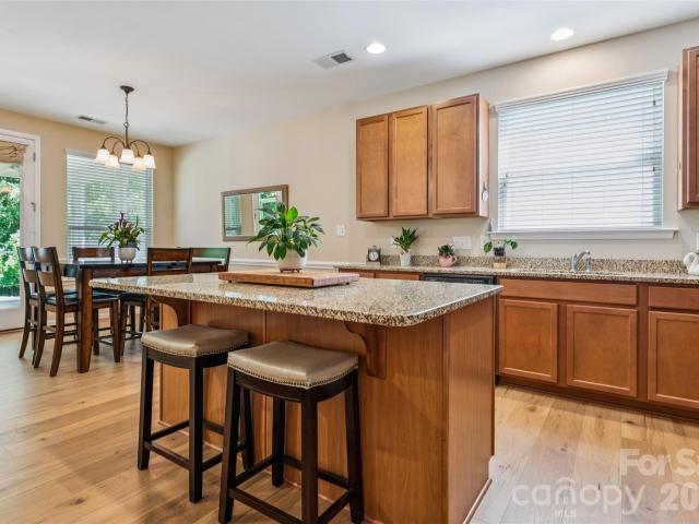 3198 Helmsley Court