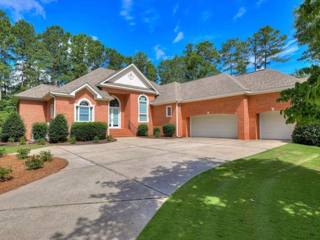 3190 Montcastle Dr, Aiken, SC 29803