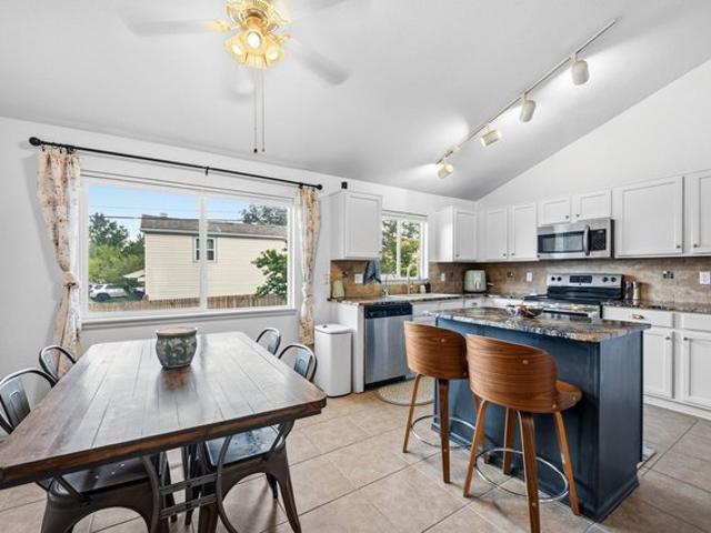 3190 E 94th Dr, Thornton, CO 80229