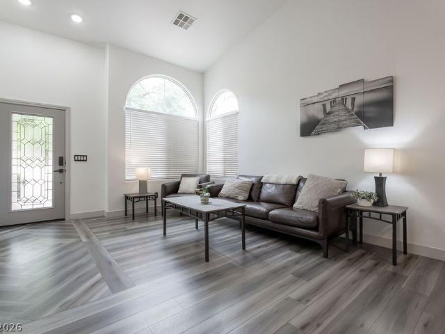 3190 E Eldorado Lane