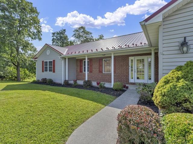 3190 Sweet Springs Valley Rd, Union, WV 24983