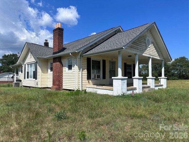 3190 Warlicks Church Rd, Connelly Springs, NC 28612