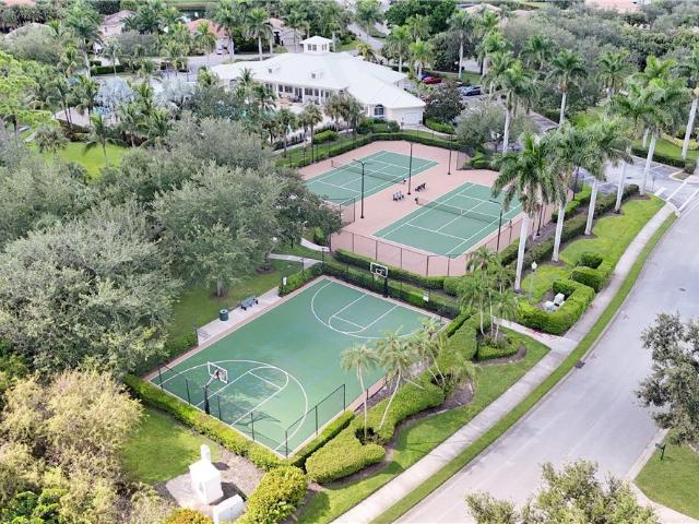 3191 Sea Trawler Bend, North Fort Myers, FL 33903 | MLS #2025011