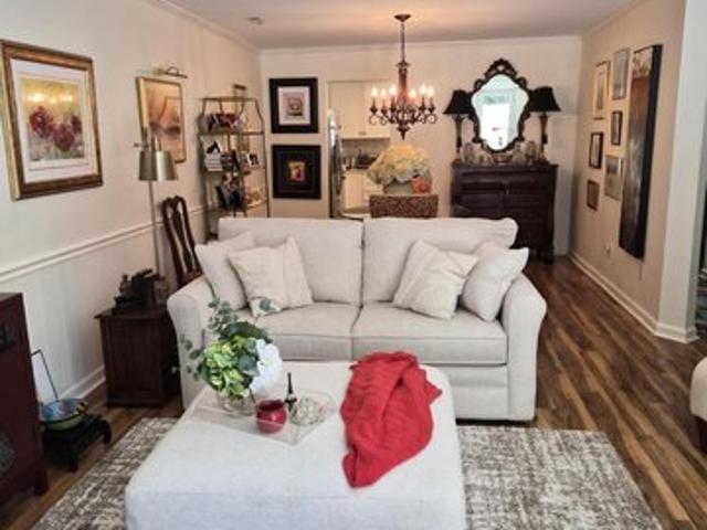 3192 Morningside Dr, Raleigh, NC 27607