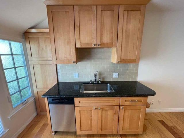 3192 Queensbury Dr. Studio Apartment for Rent at 3192 Queensbury Dr, Los Angeles, CA 90064 Westside