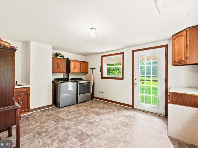31934 Indiantown Rd, Locust Grove, VA 22508 | MLS #VAOR2014