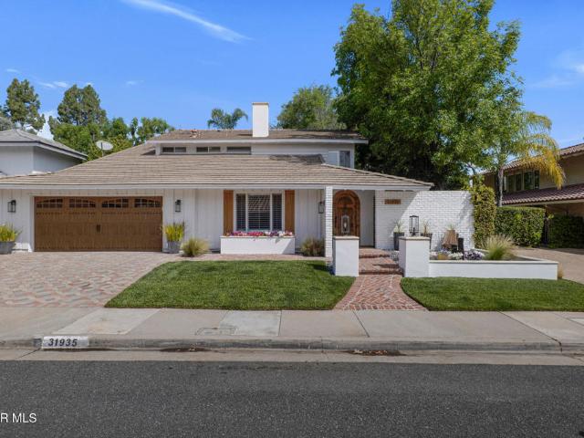 31935 Kingspark Ct, Westlake Village, CA 91361 | MLS #226001 VC | Compass