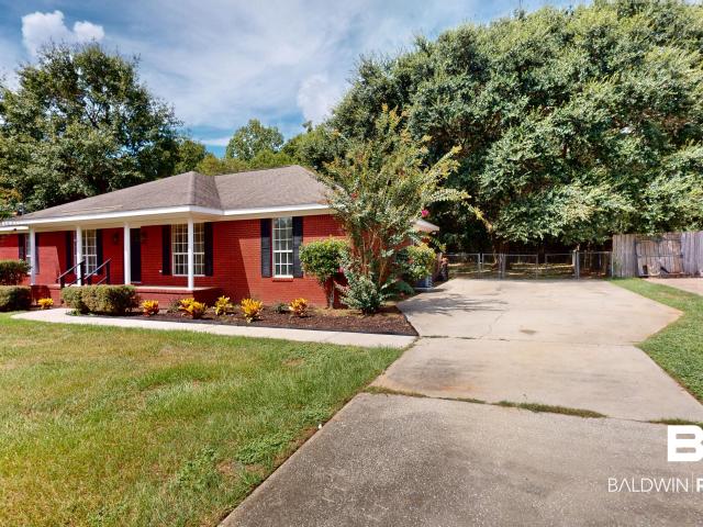 3193 Laurel Oak Dr