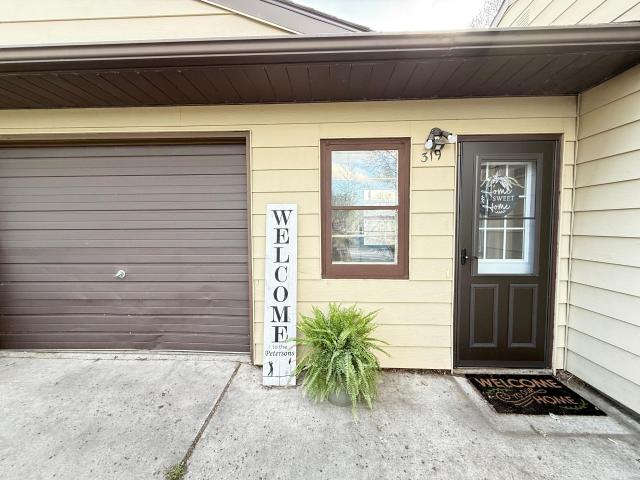 319 3rd Street SW