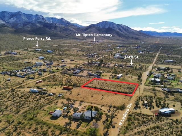 319 13 N Ladera Dr, Dolan Springs, AZ 86441 | MLS #035260 | Compass