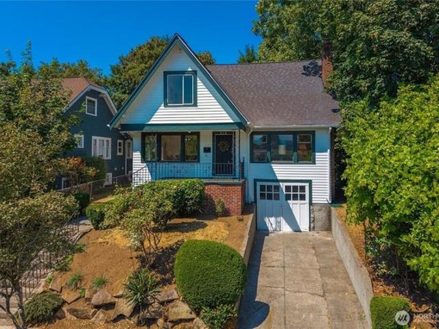 319 29th Ave, Seattle, WA 98122