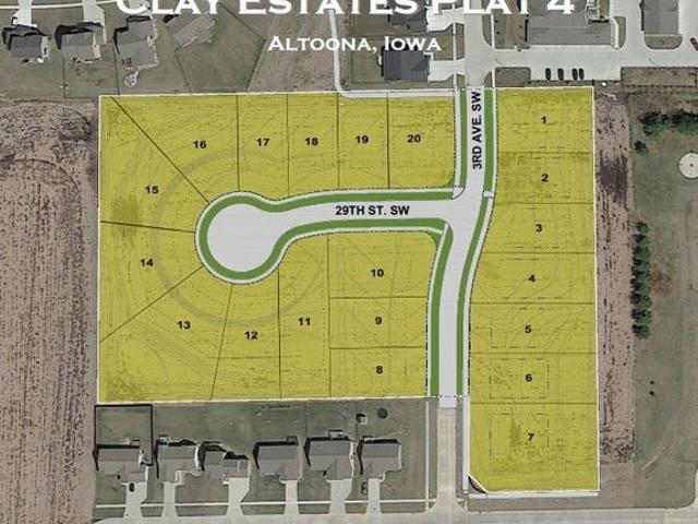 319 29th St SW, Altoona, IA 50009