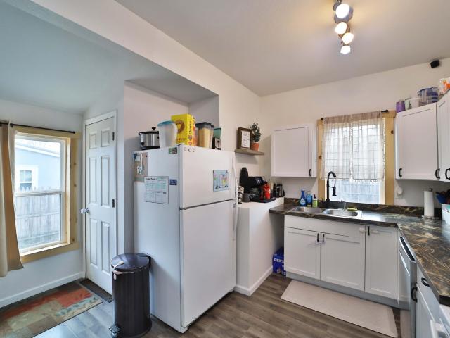319 2nd Street NE