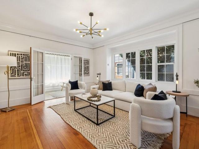319 Catalpa St, San Mateo, CA 94401