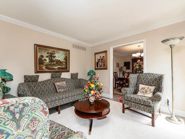 319 Clearbrook Drive
