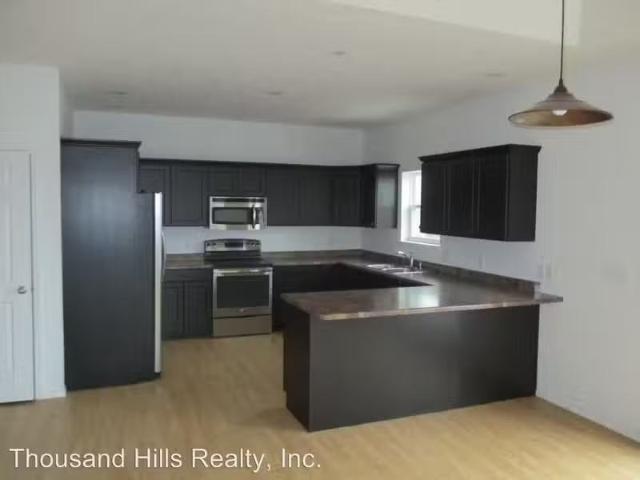 319 Cliff House Road #B 319 Cliffhouse Rd #B