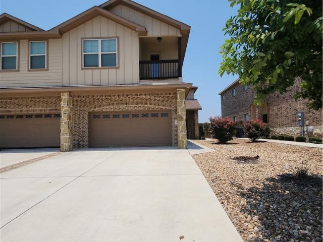 319 Creekside Curve