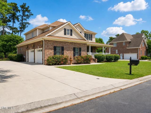 319 Ashworth Manor Court