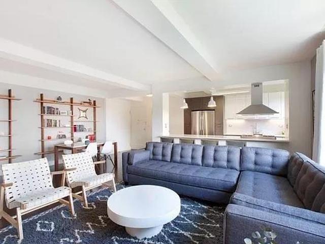 319 Avenue C, Unit 10G