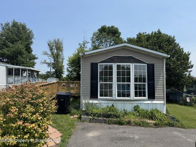 319 Ayla Ln, Dalton, PA 18414