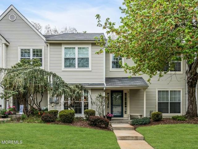 319 Balsam Ct, Howell, NJ 07731