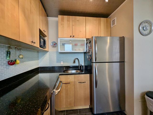 319 Barrow St # 6B