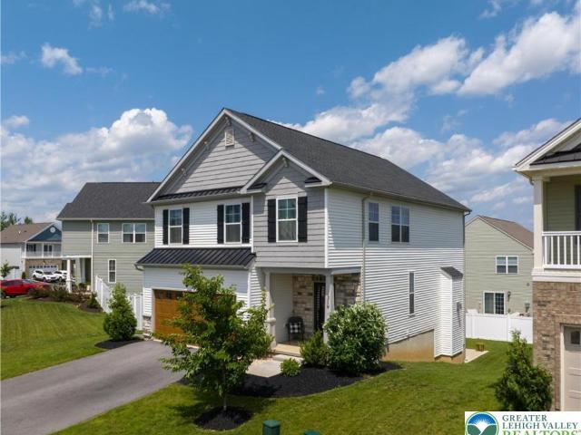 319 Bendelow Lane