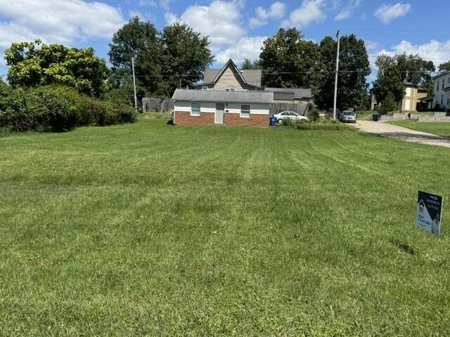 319 Broadway St, Wellston, OH 45692