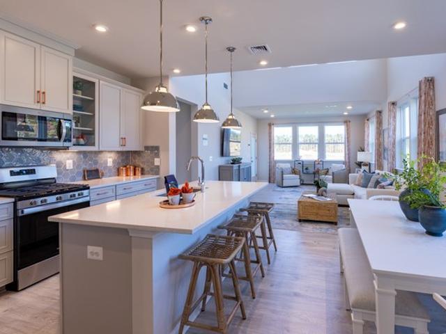 319 Gallagher Dr, Ocean View, DE 19970
