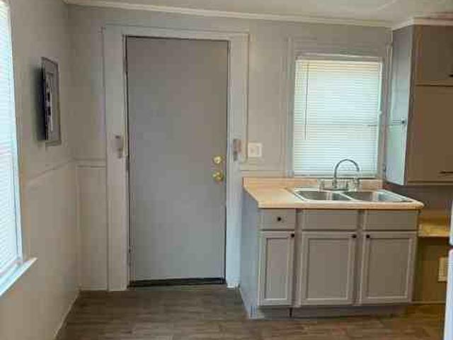 319 Dexter Street 2 Bedroom Home for Rent at 319 Dexter Street, Toledo, OH 43608 Lagrange