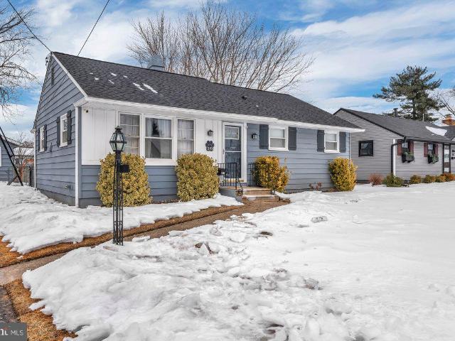 319 Drexel Ave, Blackwood, NJ 08012 | MLS #NJCD2110 | Compass
