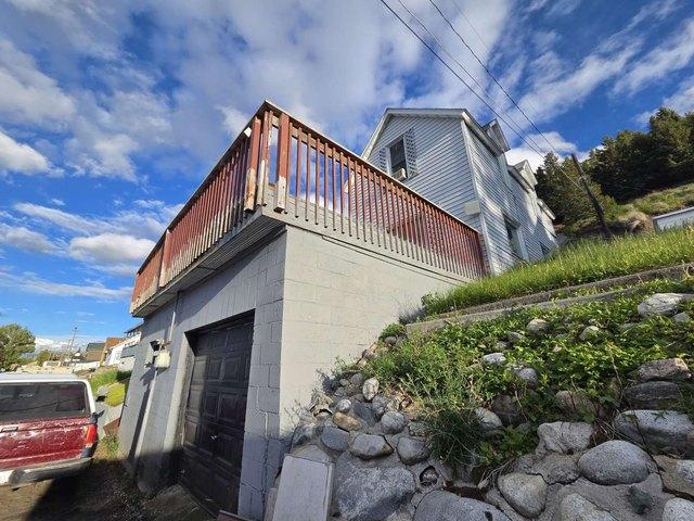319 E 8th St, Anaconda, MT 59711