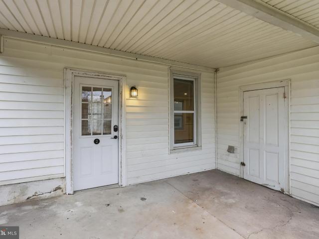 319 E A St, Unit 2, Brunswick, MD 21716 | MLS #MDFR2077 | Compass