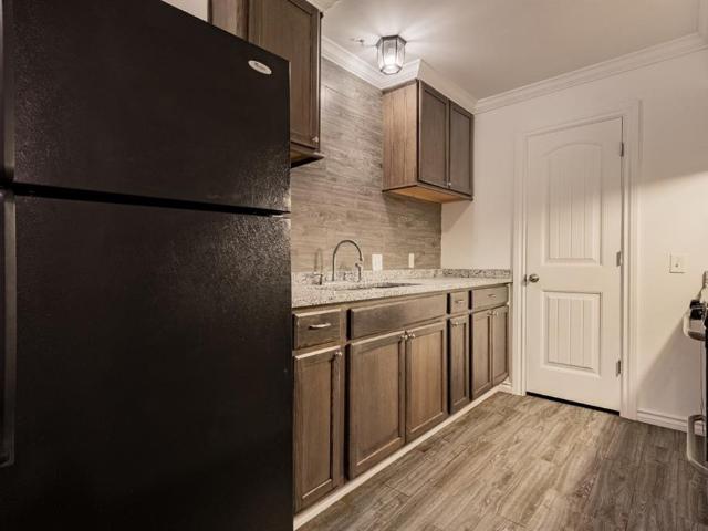 319 E Edwards Street # 8