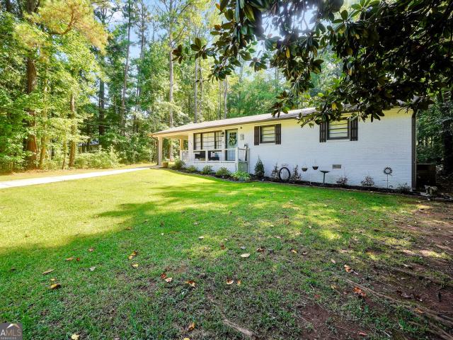 319 Elizabeth Lane