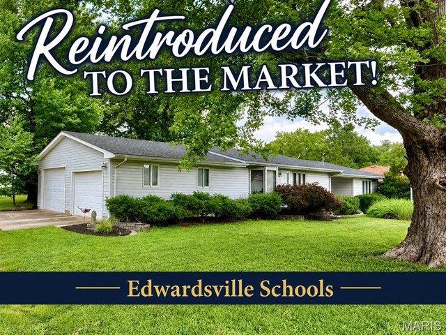 319 Fillmore St, Worden, IL 62097