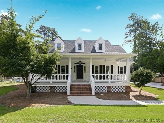 319 Kirkwood Dr, Fayetteville, NC 28303