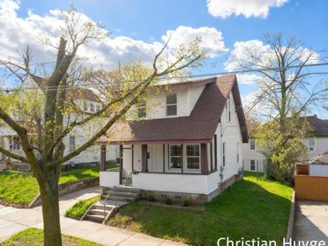 319 Houseman Ave NE, Grand Rapids, MI 49503