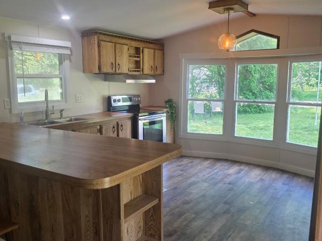 319 Honey Locust Place