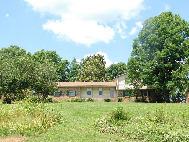 319 Harsh Ln, Castalian Springs, TN 37031