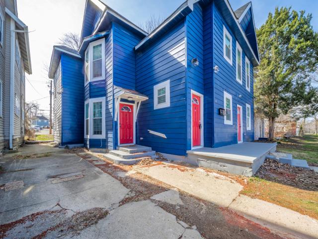 319 Hst W 10th St, Anderson, IN 46016 | MLS #22089 | Compass