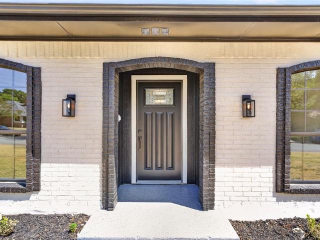 319 Hummingbird Lane