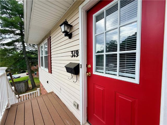 319 Hunting Creek Rd