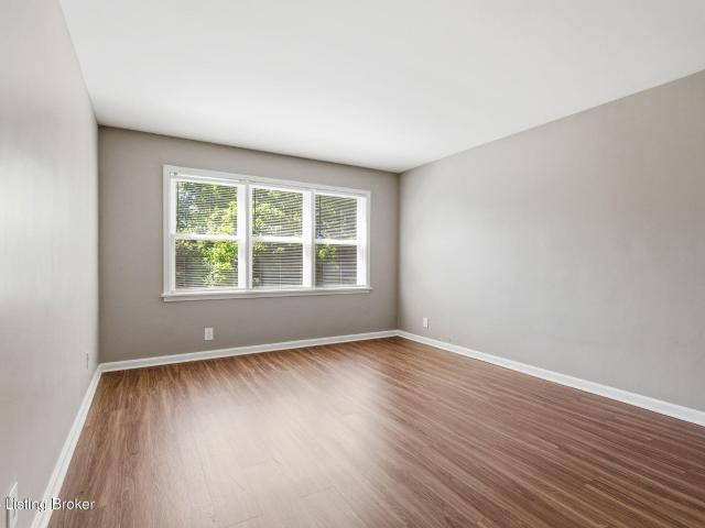 319 Idlewylde Dr 8
