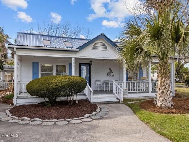 319 Old Causeway Rd, Atlantic Beach, NC 28512