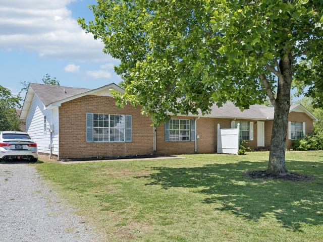 319 Lilly Ln