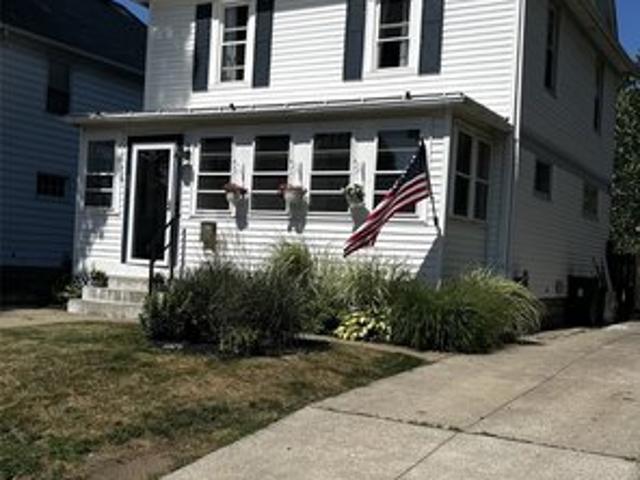 319 Lincoln Ave, Erie, PA 16505