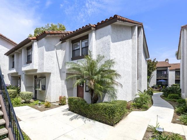 319 Molokai Dr, Placentia, CA 92870